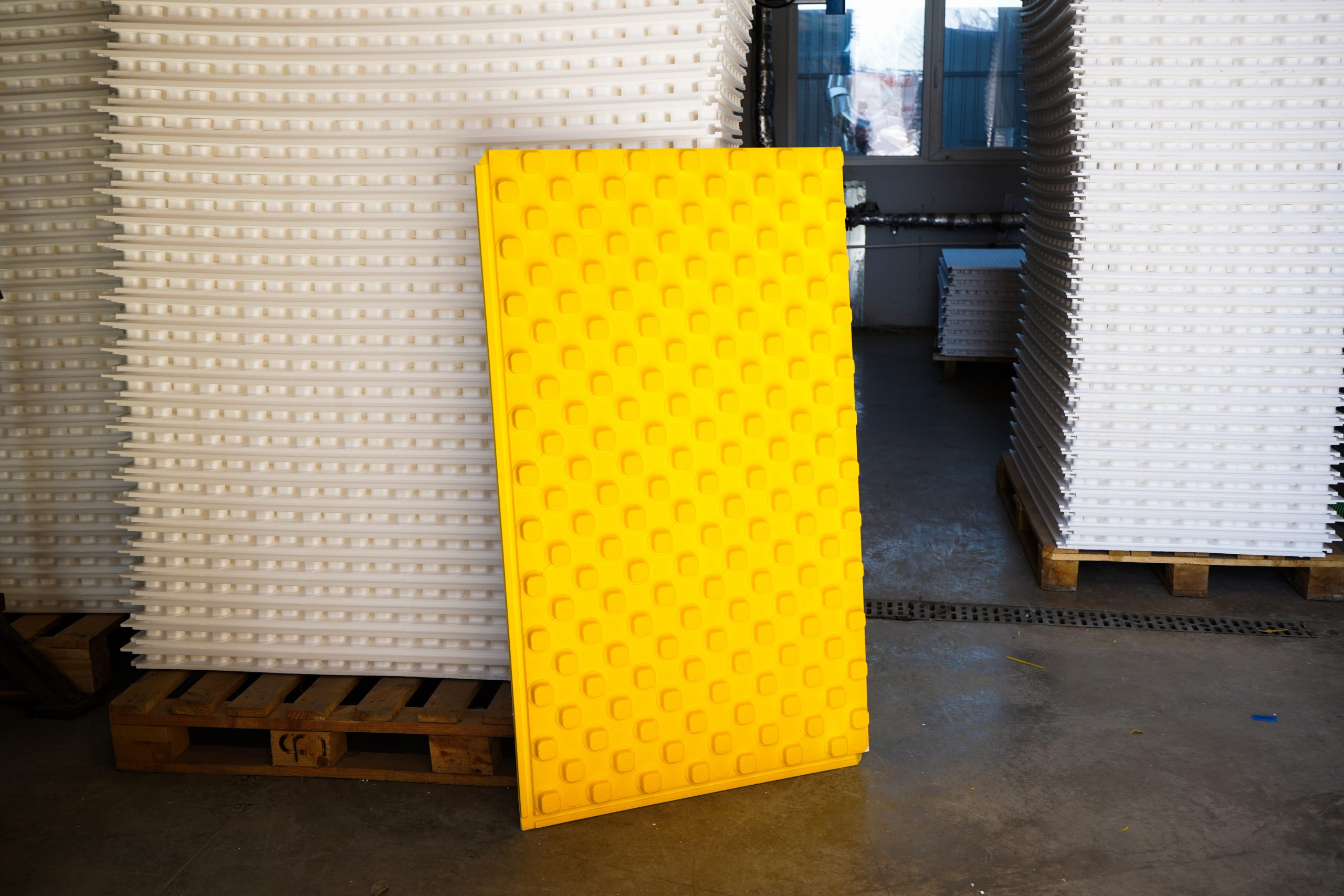 Polistiren cu nuturi si folie 1200*700*45mm — Policonstruct